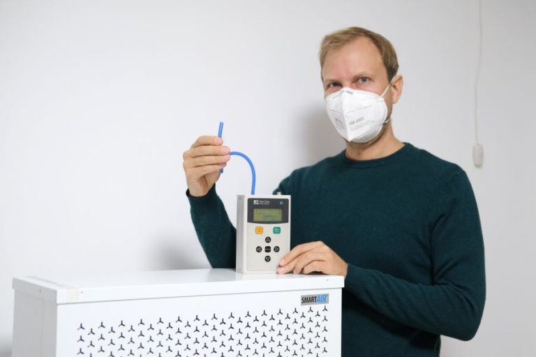 Dyson Zone Headphones Review: Is this Wearable Air Purifier Better Than ...